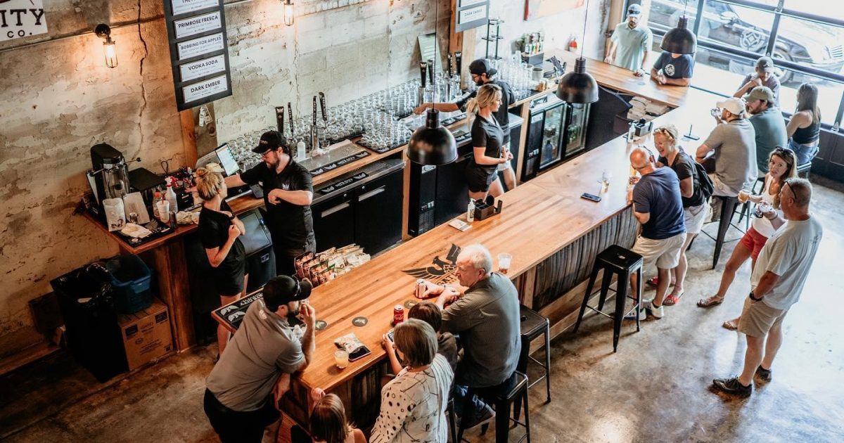 Roswell CVB | Spring Cocktails Abound at GCBC's Artillery Room